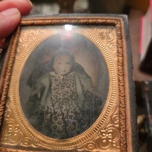 Vintage | Accents | Antique Cased Old Daguerreotype Ornate Frame Photo ...